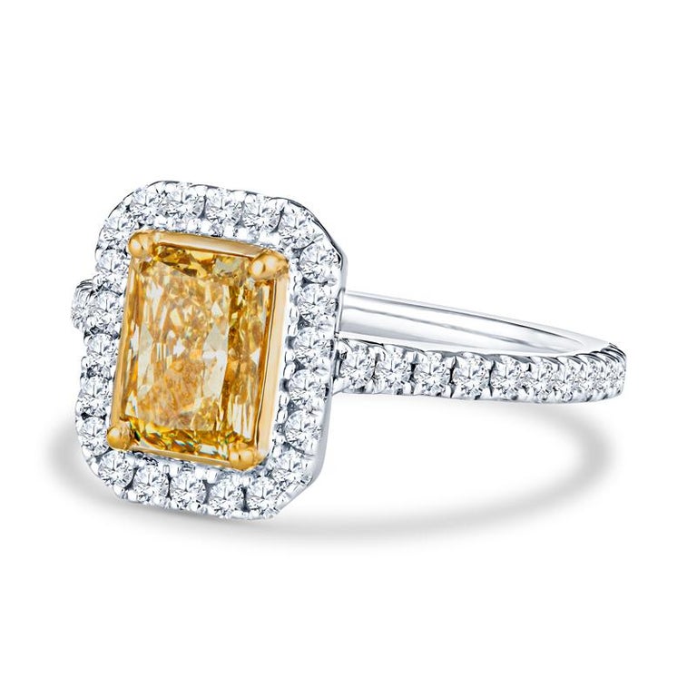 GIA Certified 1.50 Carat Fancy Yellow Radiant Diamond Engagement Ring ...