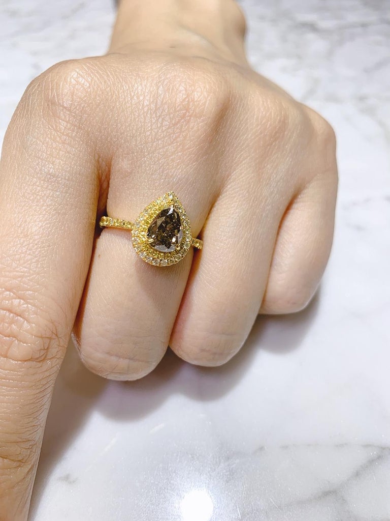 GIA Certified 1.66 Carat Fancy Dark Yellowish Brown Diamond Ring For ...