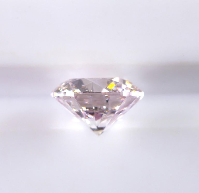GIA Certified 1.26 Carat Light Pink Round Brilliant Cut Diamond ...