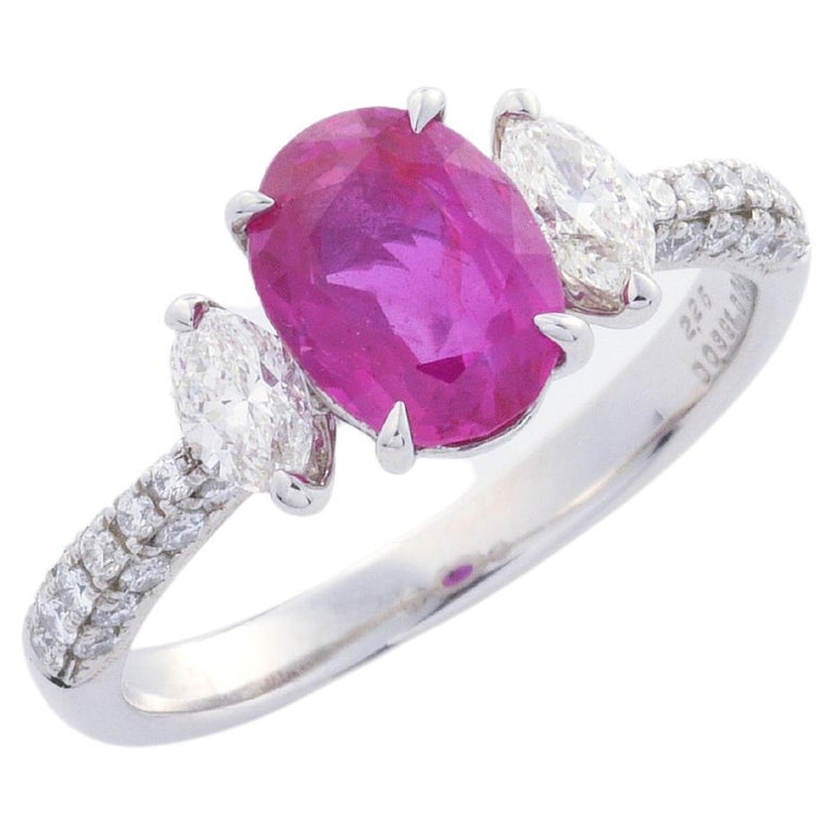 GIA Certified 2.25 ct Burmese Ruby Ring, No-Heat For Sale at 1stDibs