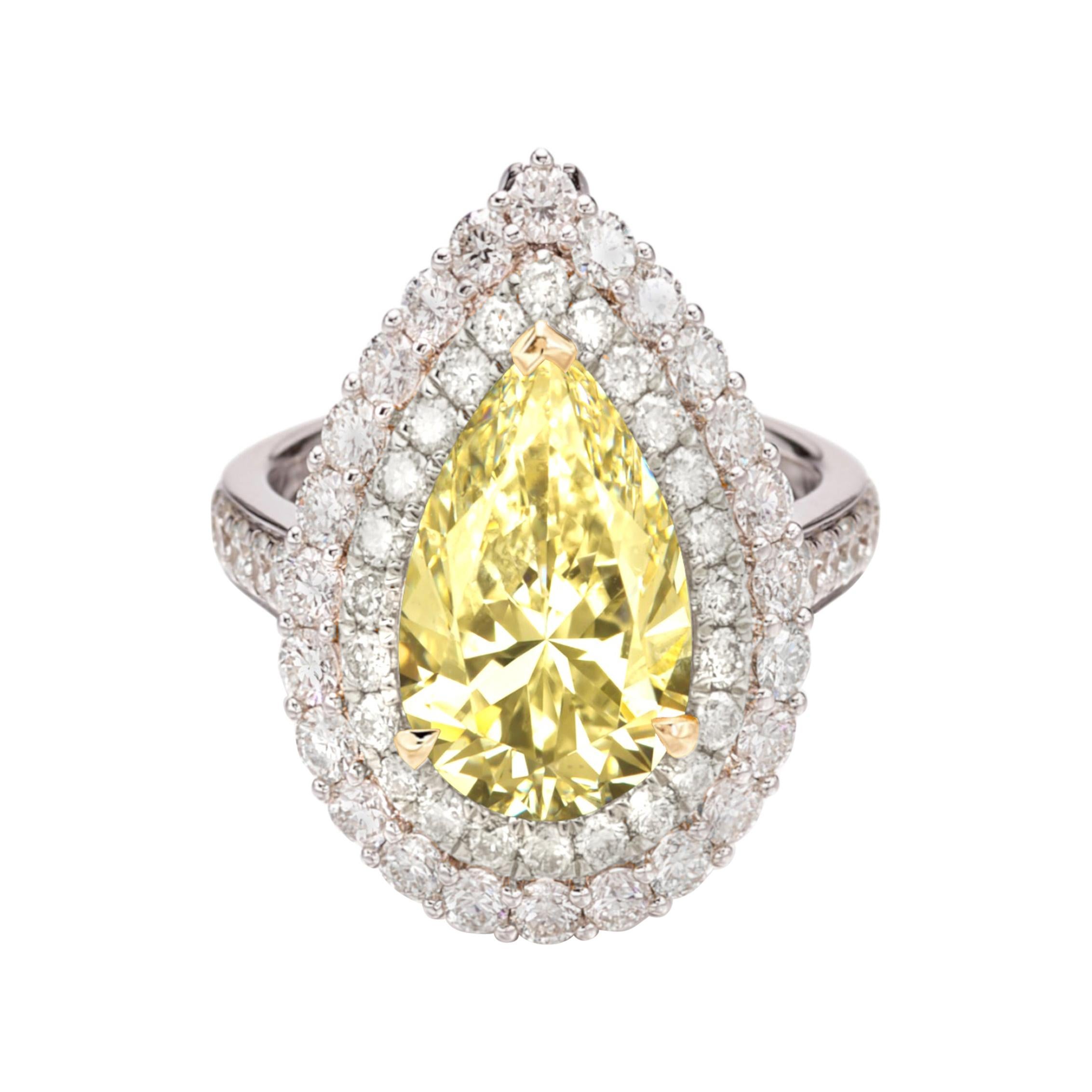 GIA 2.01 Carat Fancy Yellow Diamond Oval Ring with Yellow Diamonds Platinum For Sale at 1stDibs
