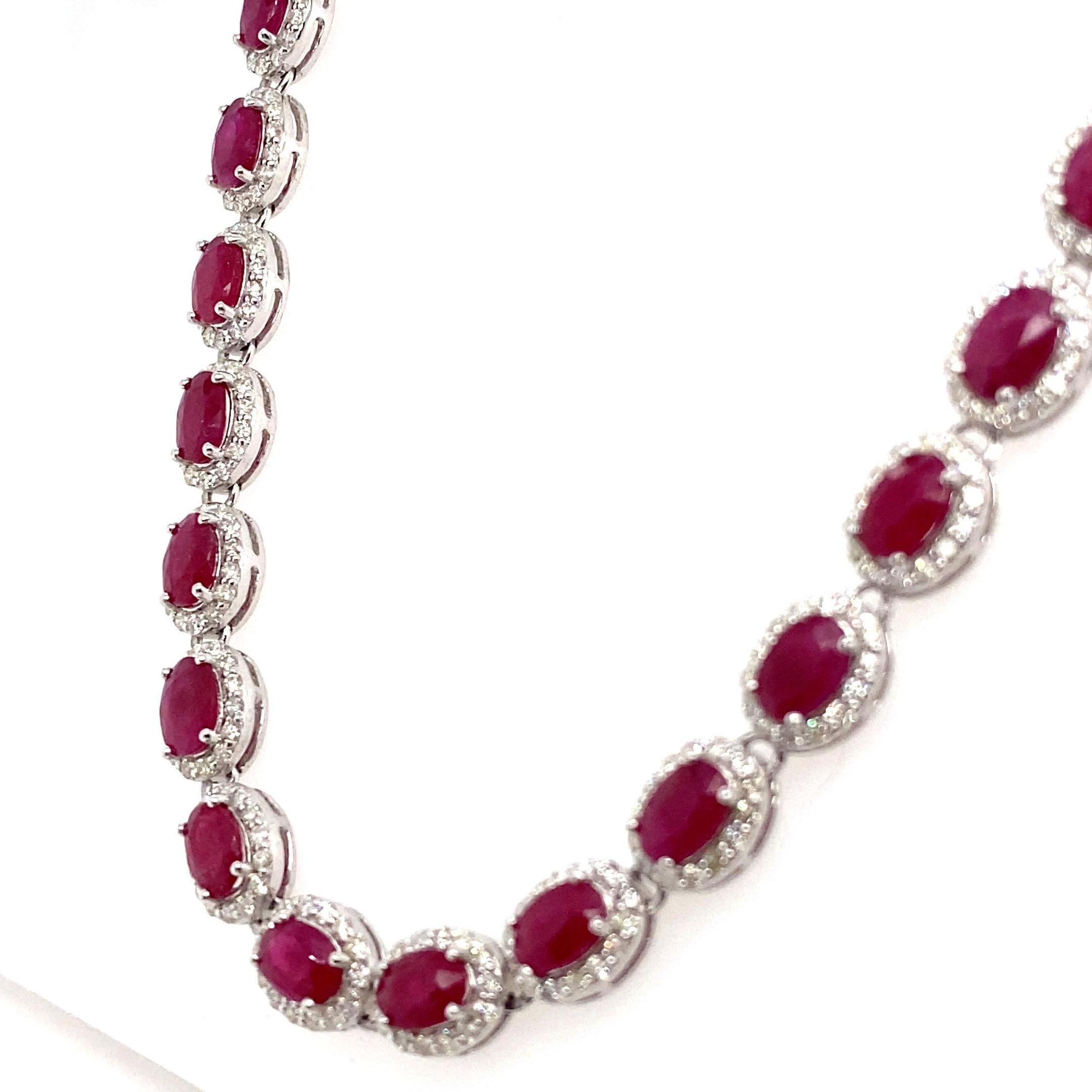 GIA Certified 25.9 Carat Burmese Ruby Diamond Platinum Necklace For Sale at 1stDibs