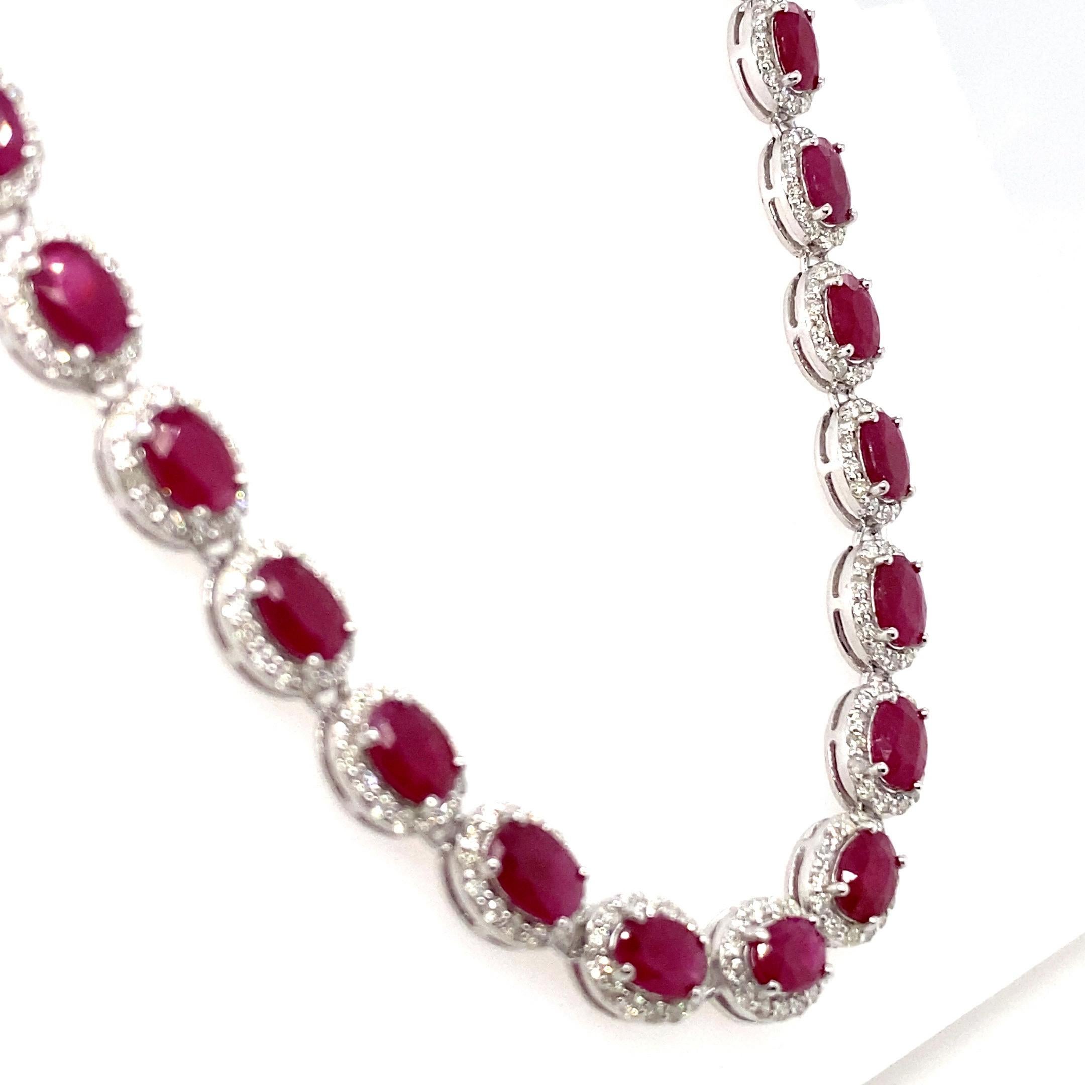 GIA Certified 25.9 Carat Burmese Ruby Diamond Platinum Necklace For Sale at 1stDibs