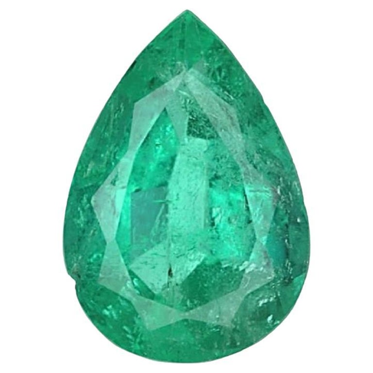 GIA Certified 2.75 Carat Pear Shape F2 Emerald For Sale at 1stDibs