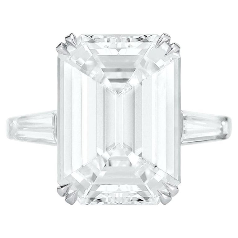 GIA Certified 30 Carat Emerald Cut Flawless Diamond Ring For Sale at ...