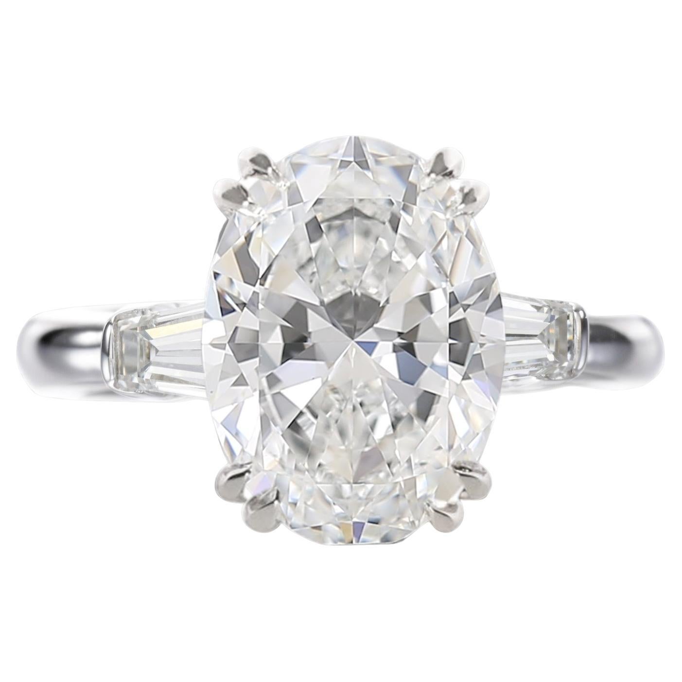 GIA Certified 1.2 Carat Oval Shape Diamond Ring in 18k Gold For Sale at ...