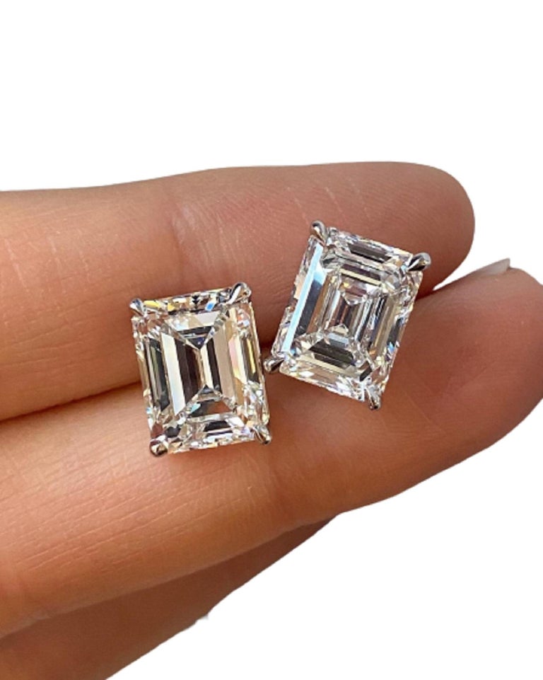 Exciting 4 Carat Emerald Cut Diamond Pictures