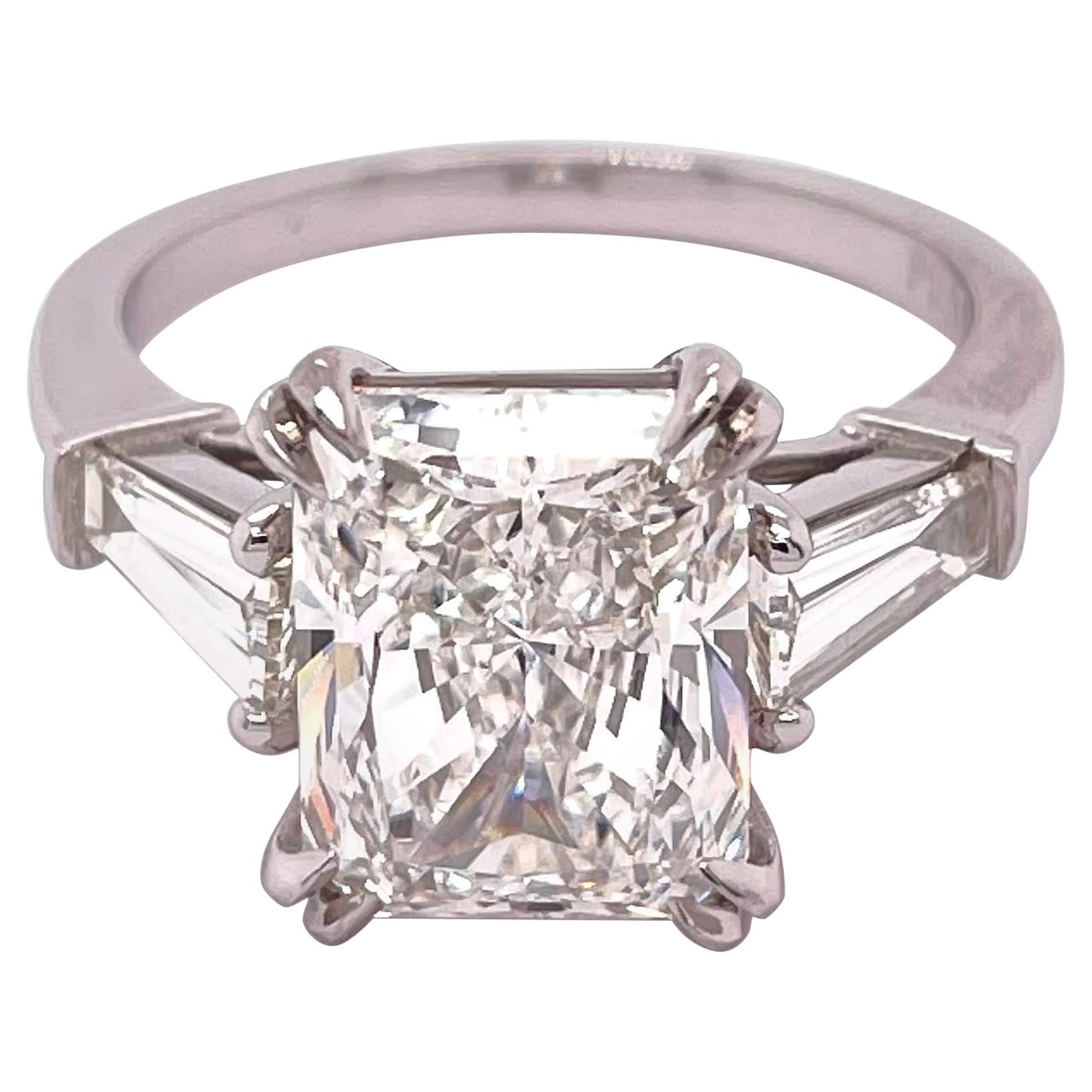 A Ballerina Mount Diamond Ring at 1stDibs | ballerina mount ring