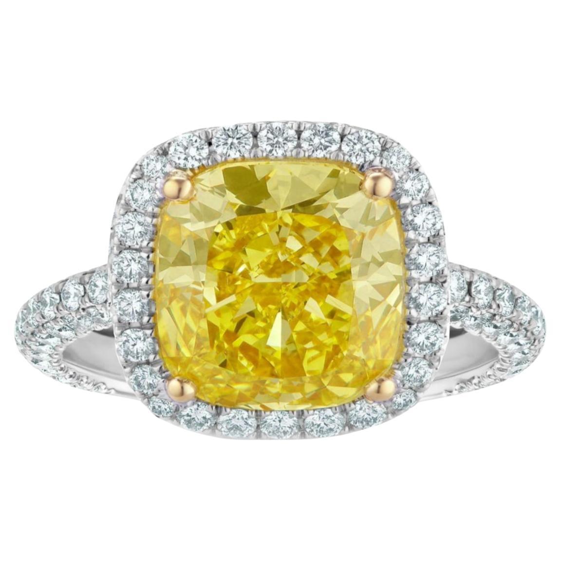 GIA Certified 4.21 Carat Fancy Yellow Cushion Shape VVS2 Ring For Sale ...