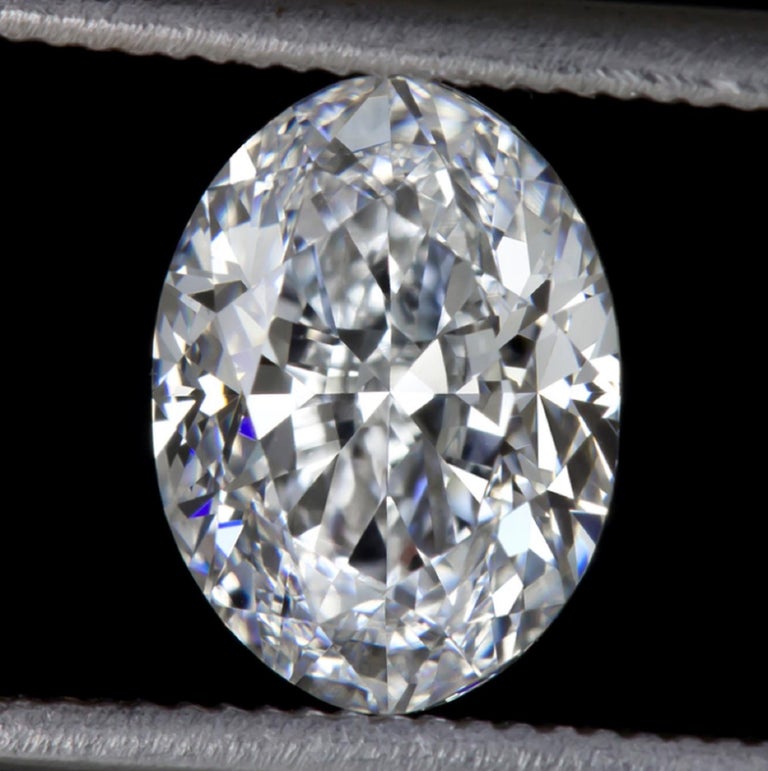 GIA Certified 4.75 Carat Oval Diamond 100% Eye Clean Ring For Sale at ...