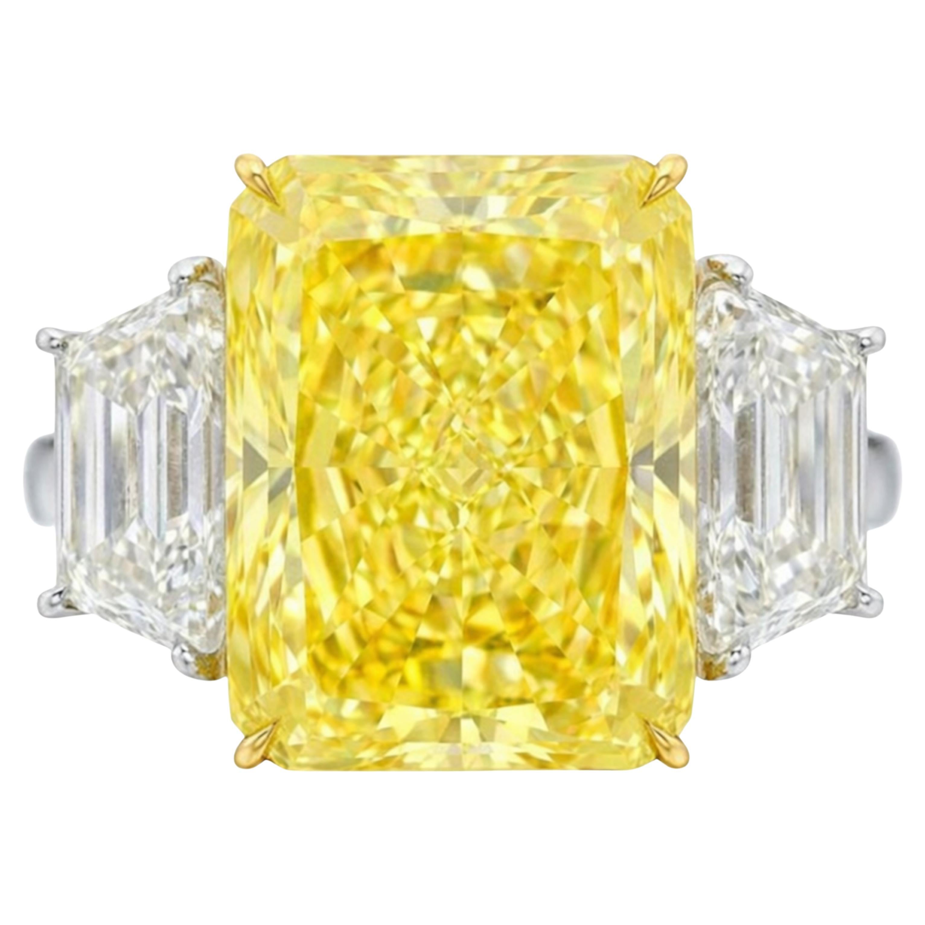 GIA Certified 3.03 Carat Fancy Intense Yellow Diamond Trapezoid Ring ...