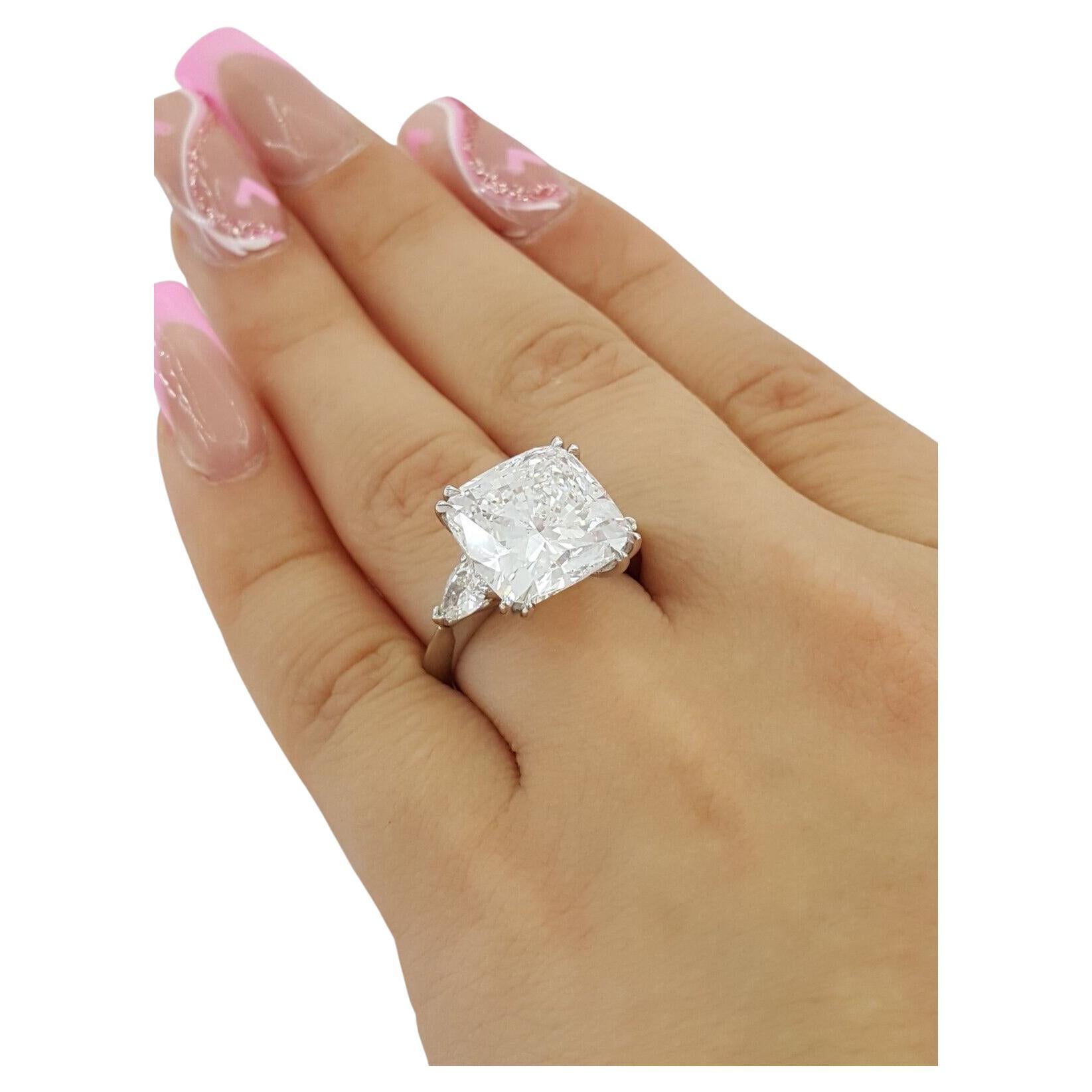 GIA Certified 9 Carat D Color Cushion Cut Diamond Platinum Ring For ...