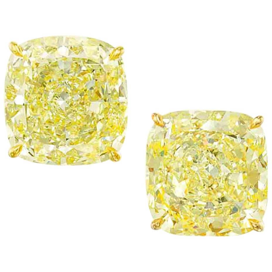 GIA Certified 4.00 Carat Cushion Cut Fancy Yellow Diamond Stud Earrings ...