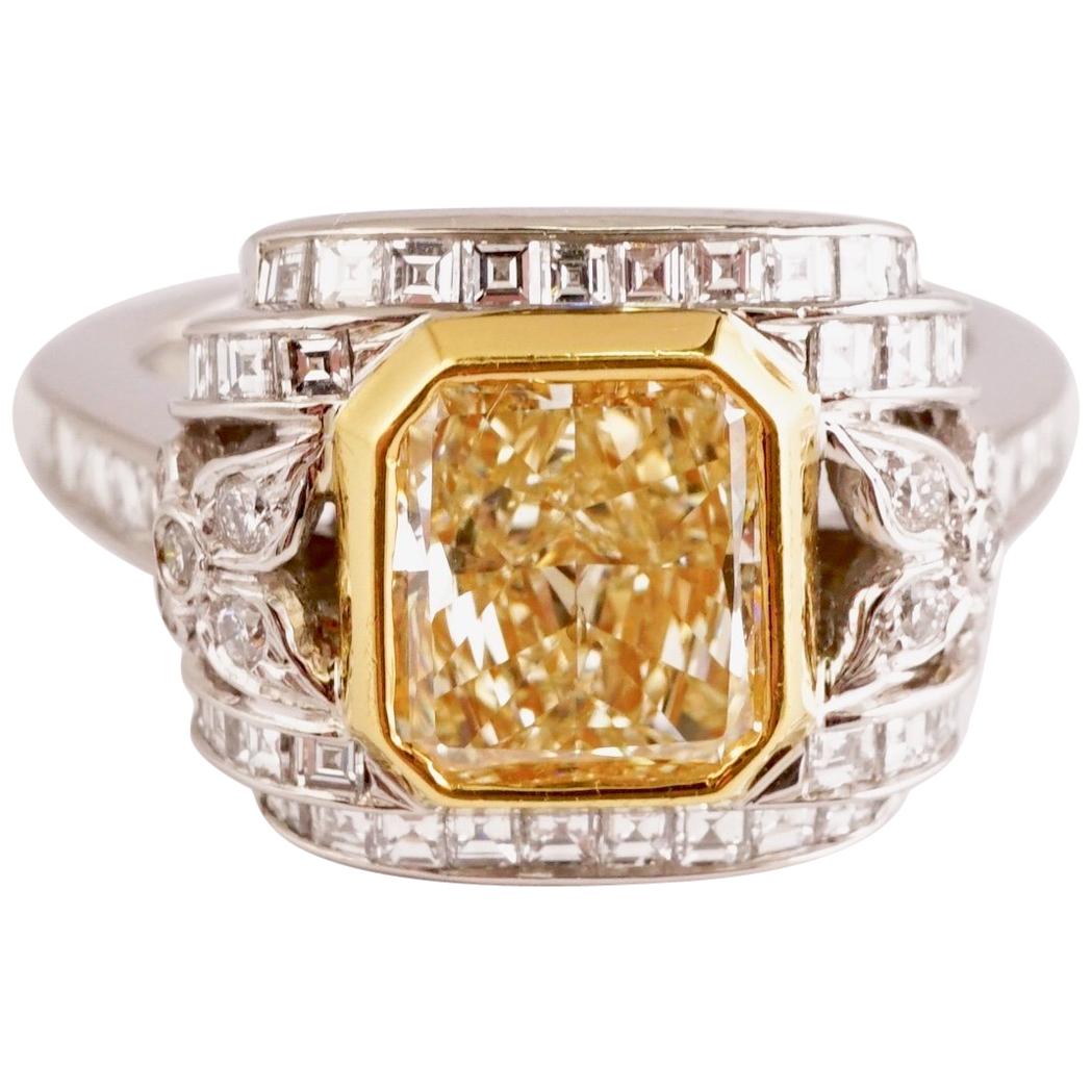 Fancy Pink Pear Shaped Diamond Platinum Ring For Sale at 1stDibs