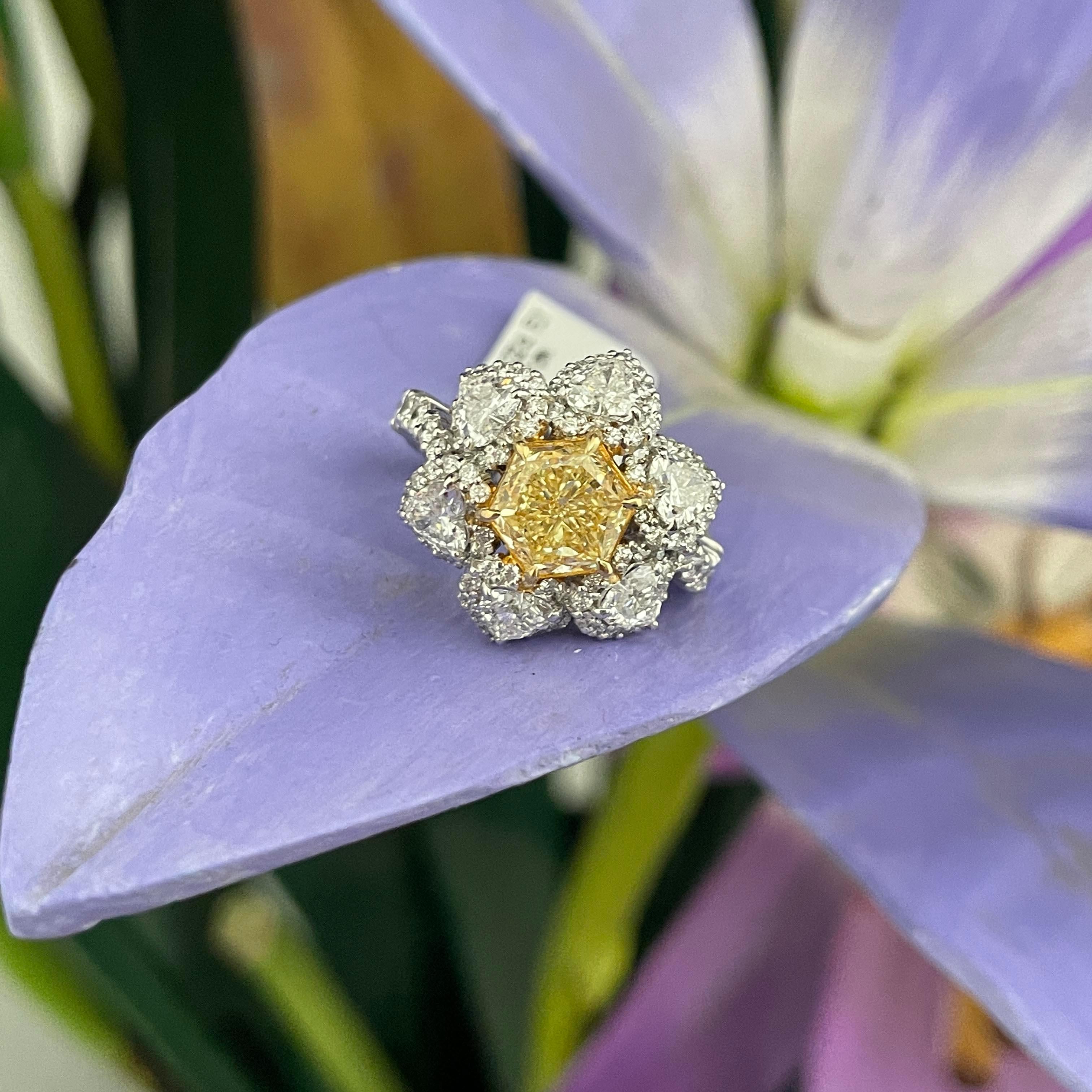 GIA Certified Hexagonal Modified Brilliant Fancy Light Yellow Ring at ...