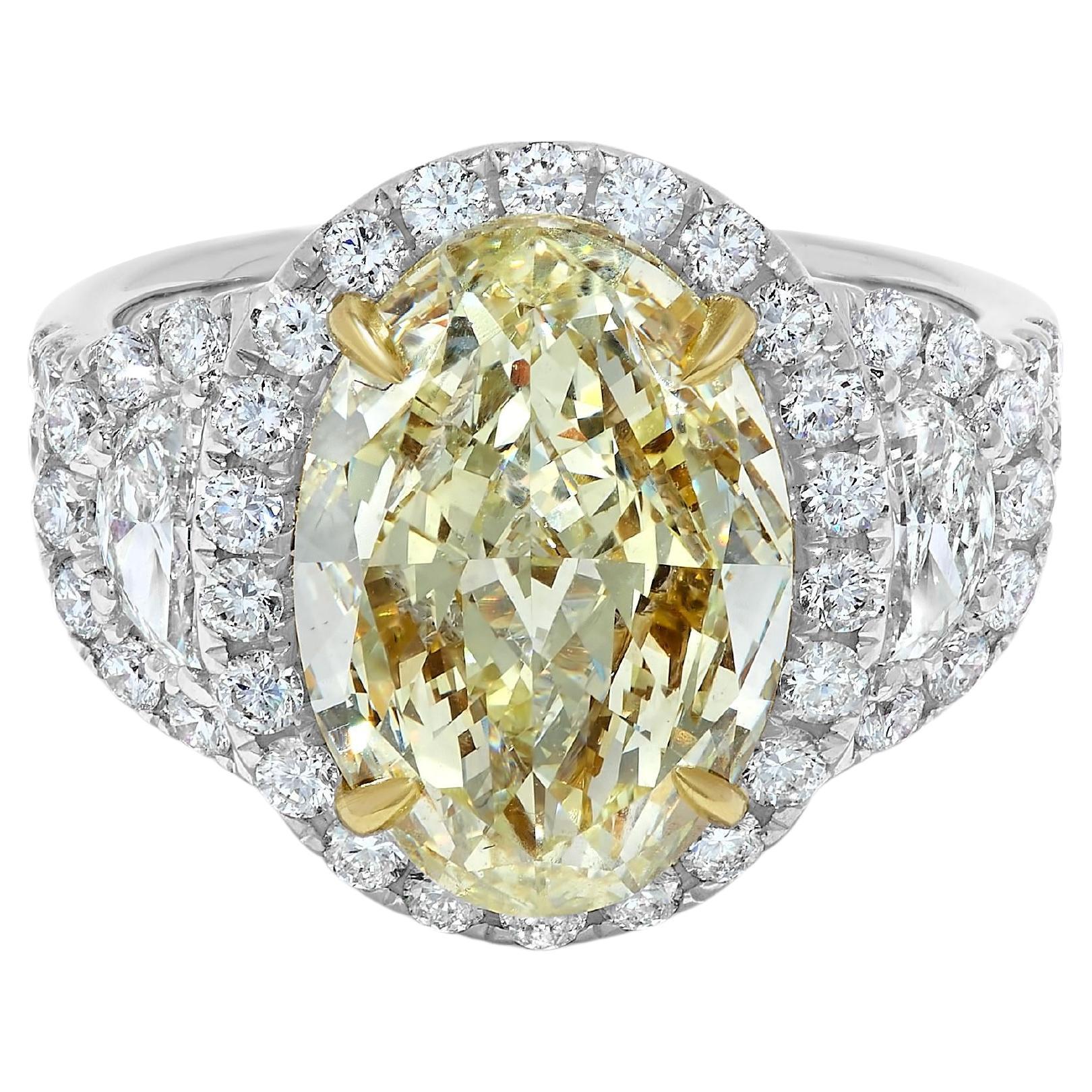 GIA Certified Natural Yellow Oval Diamond 2.66 Carat TW Gold Cocktail ...