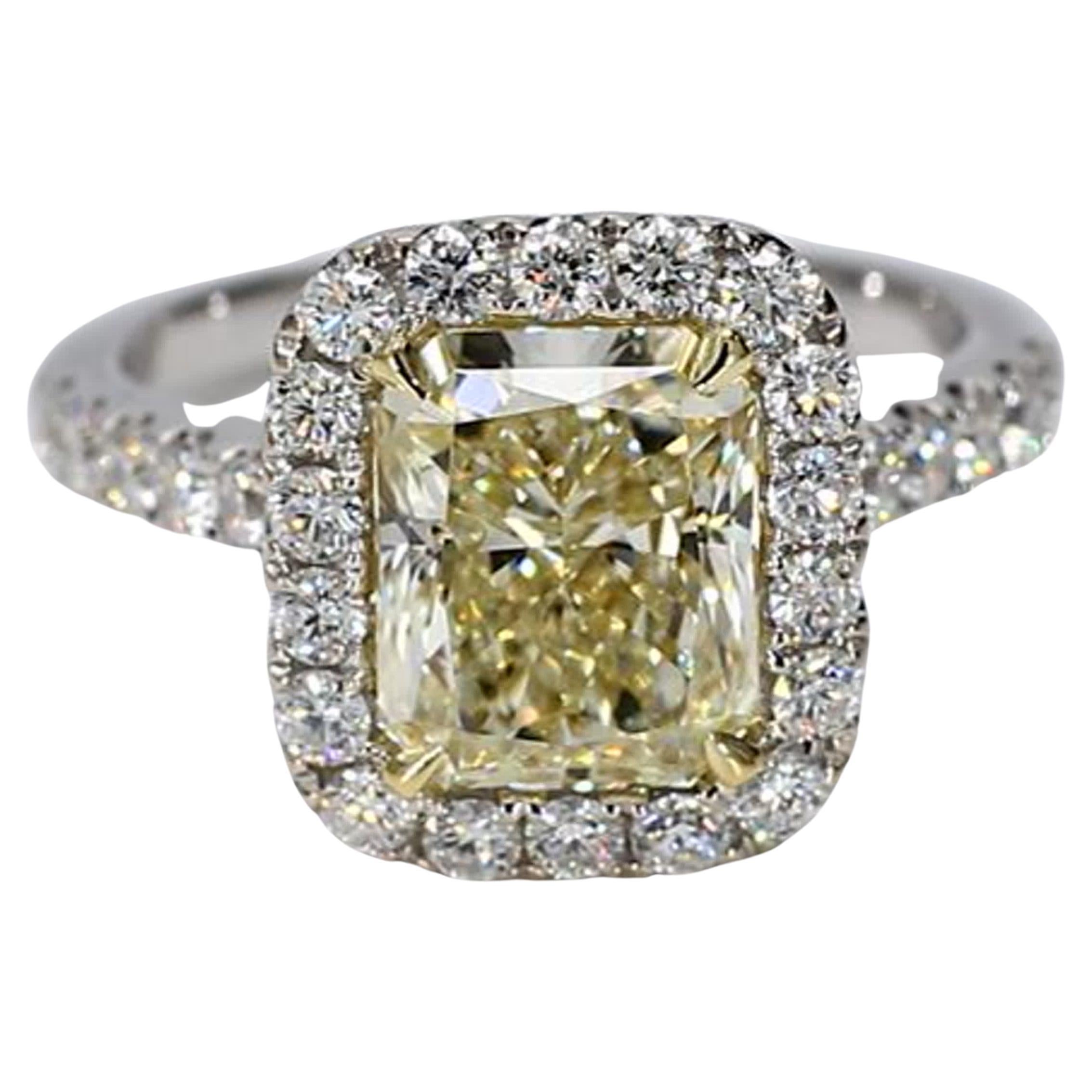 GIA Certified Natural Yellow Radiant and White Diamond 3.07 Carat TW ...