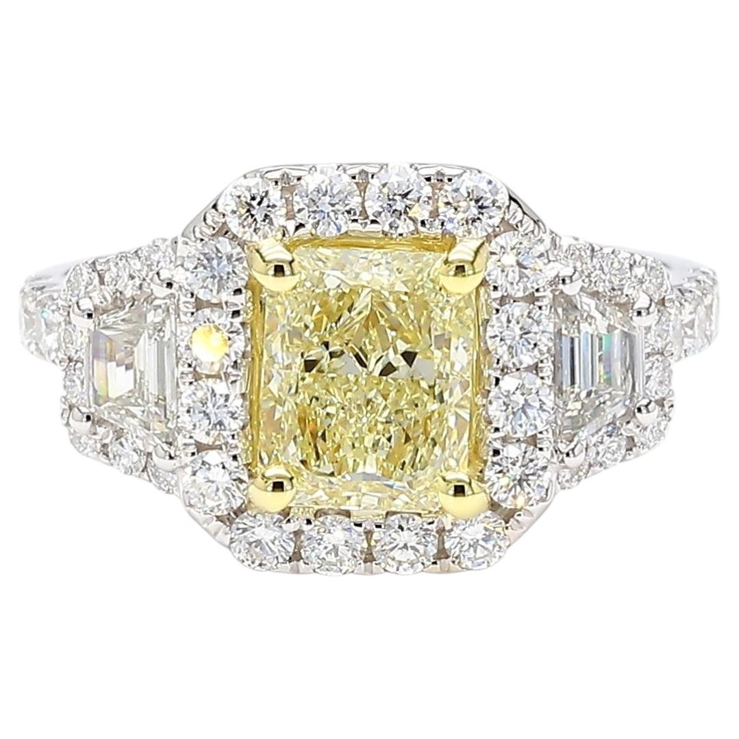 GIA Certified Natural Yellow Radiant Diamond 1.51 Carat TW Gold ...