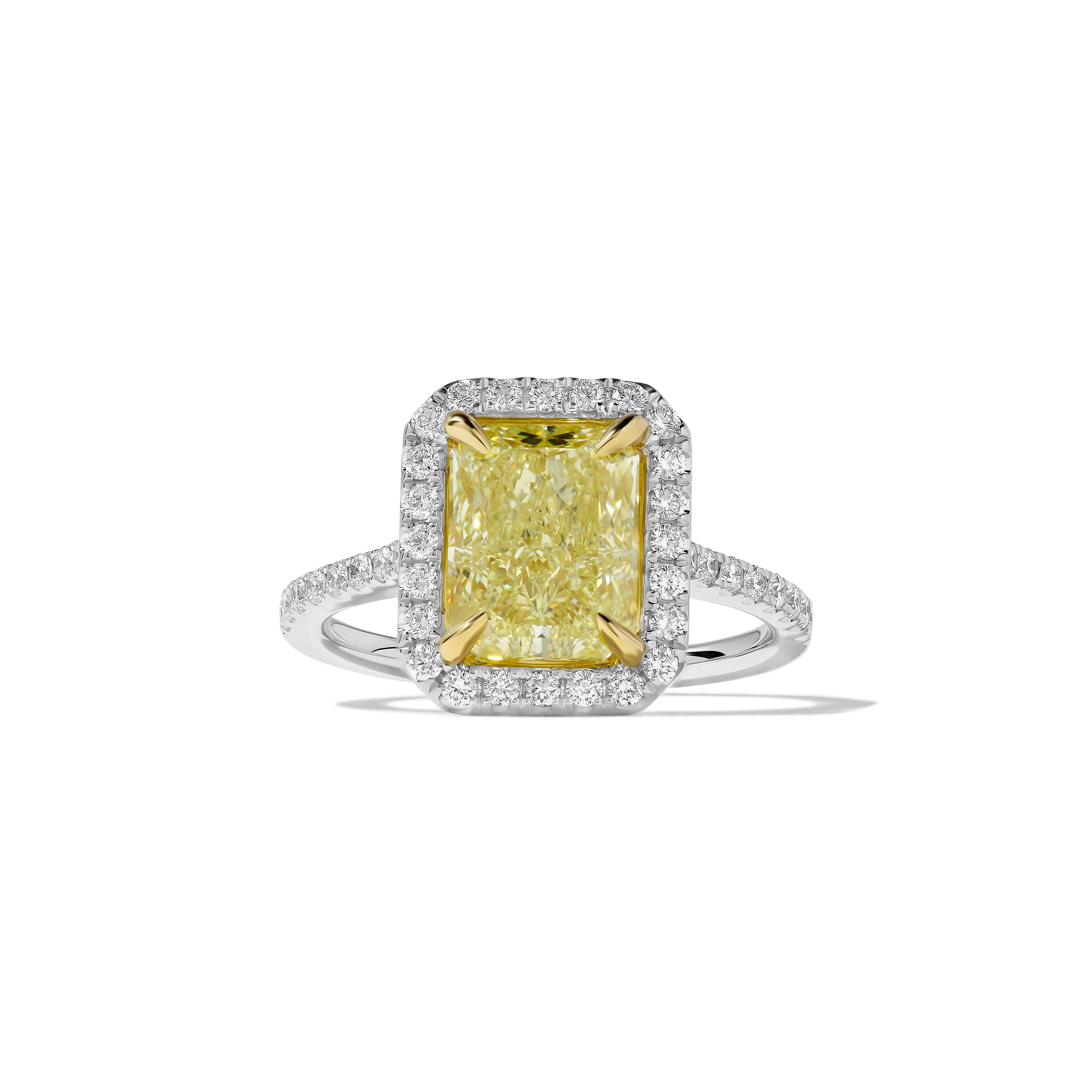 GIA Certified Natural Yellow Radiant Diamond 3.69 Carat TW Gold ...