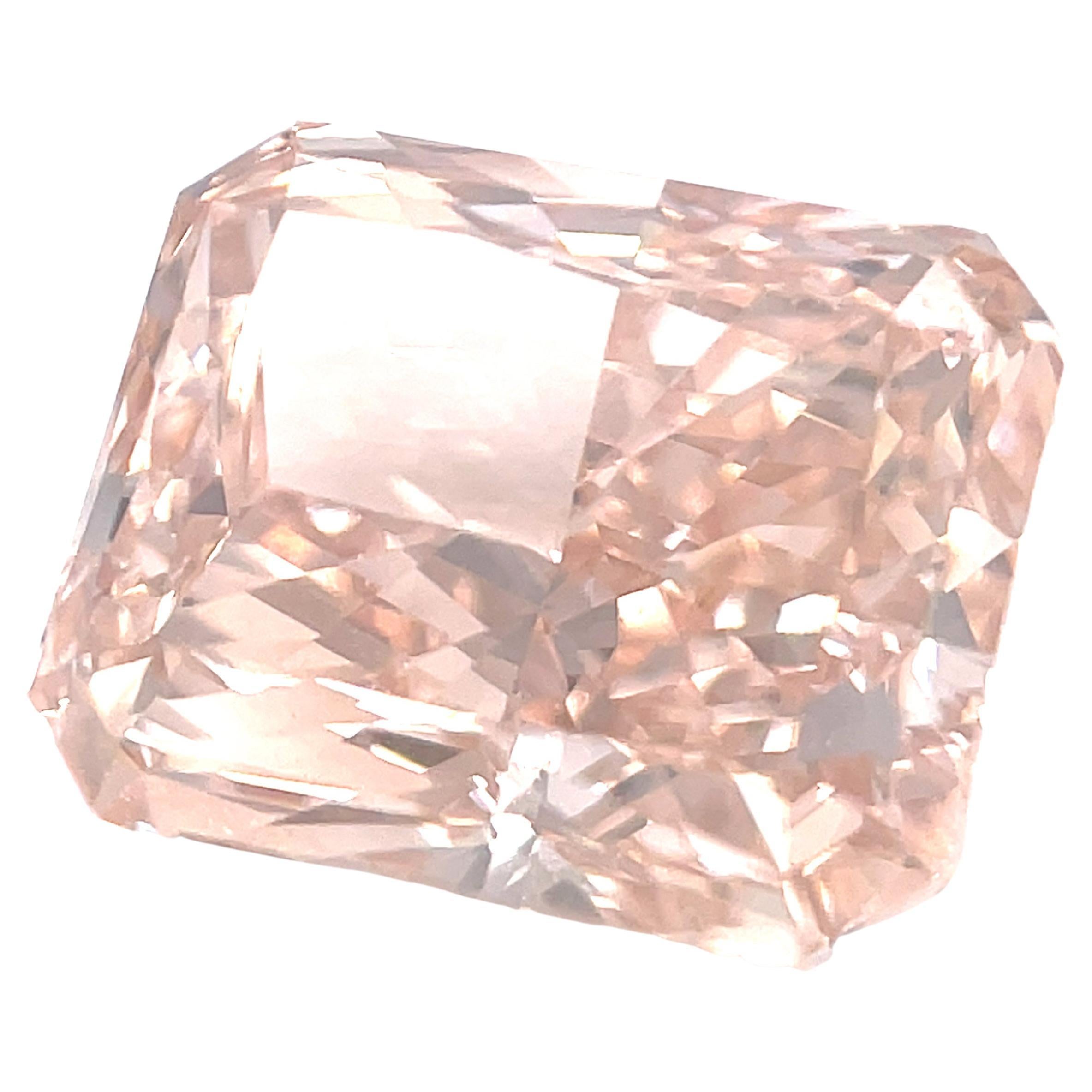 4.04 Carat Square Radiant Fancy Brown Pink Diamond 18 Karat GIA Ring ...