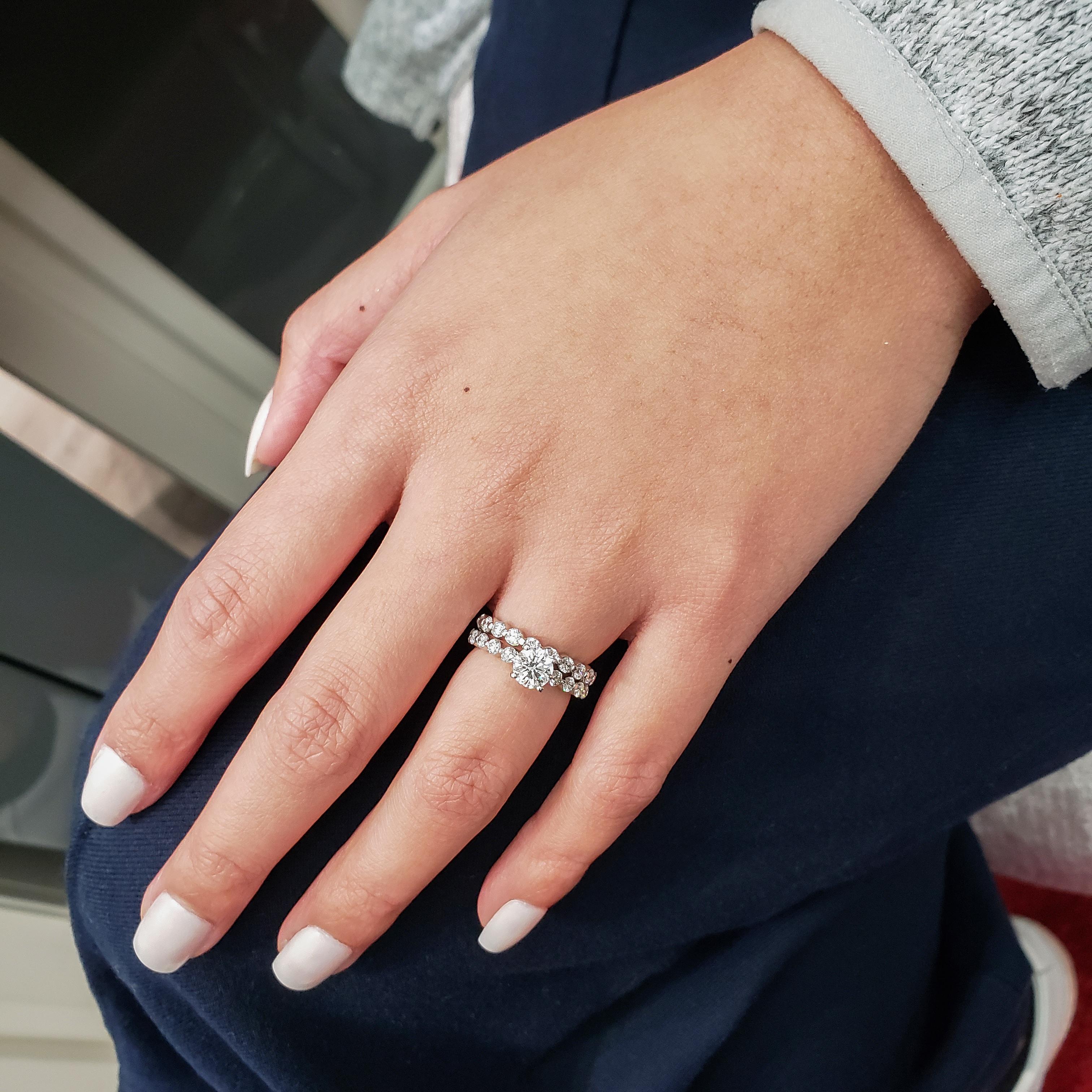 GIA Certified Round Diamond Engagement Ring and Wedding Band Set For ...