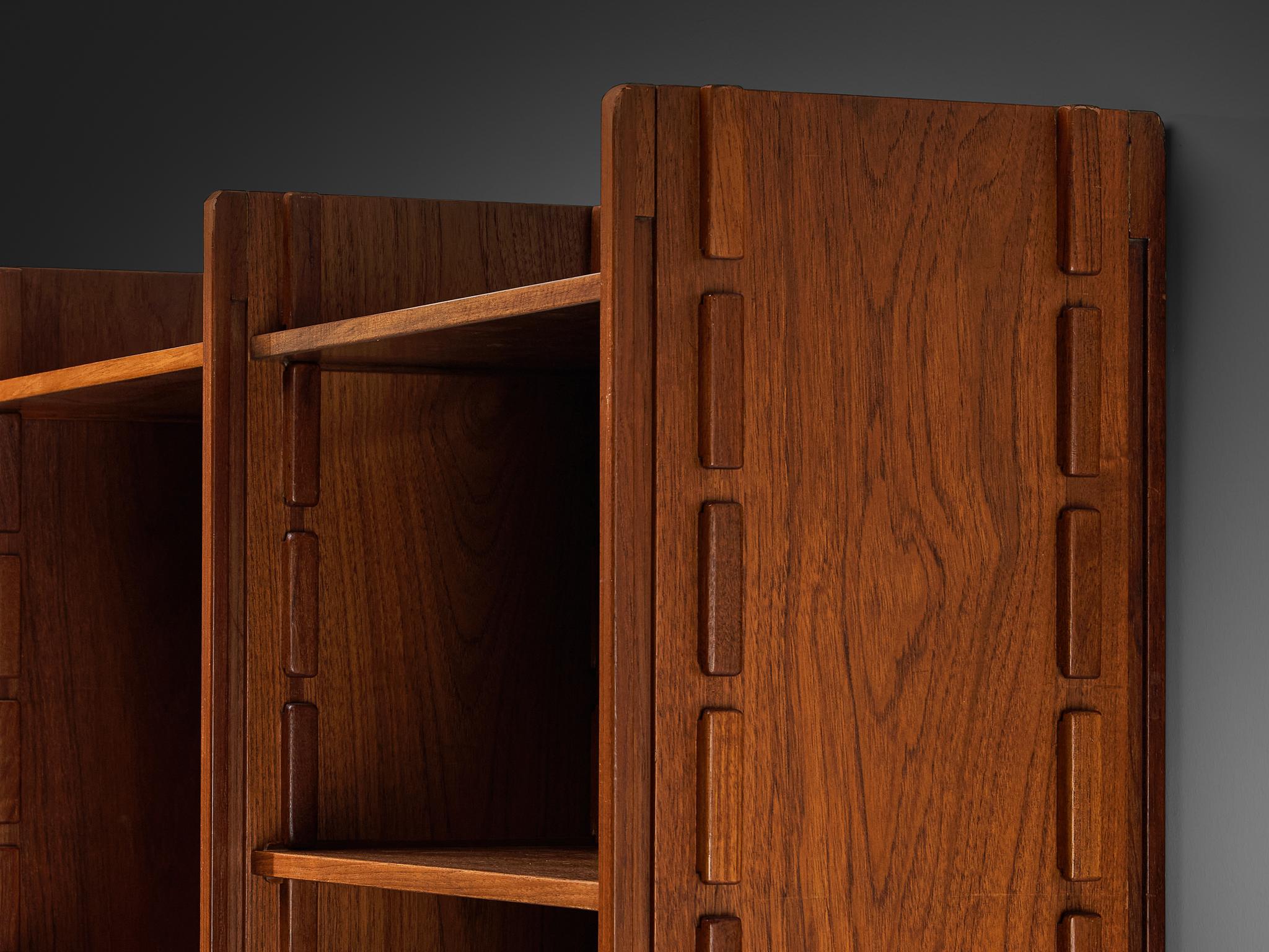 Gianfranco Frattini for Bernini '540' Large Bookcase in Teak For Sale ...
