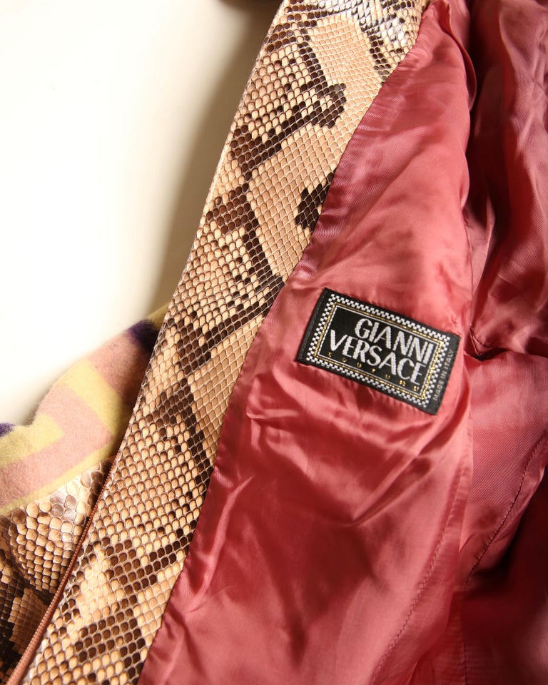 Gianni Versace Couture F/W2000 pink python geometric print leather dress jacket For Sale at 1stDibs