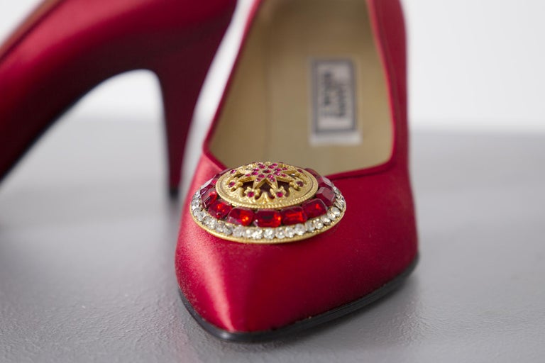 Gianni Versace Vintage Red Shoes with Jewel For Sale at 1stDibs
