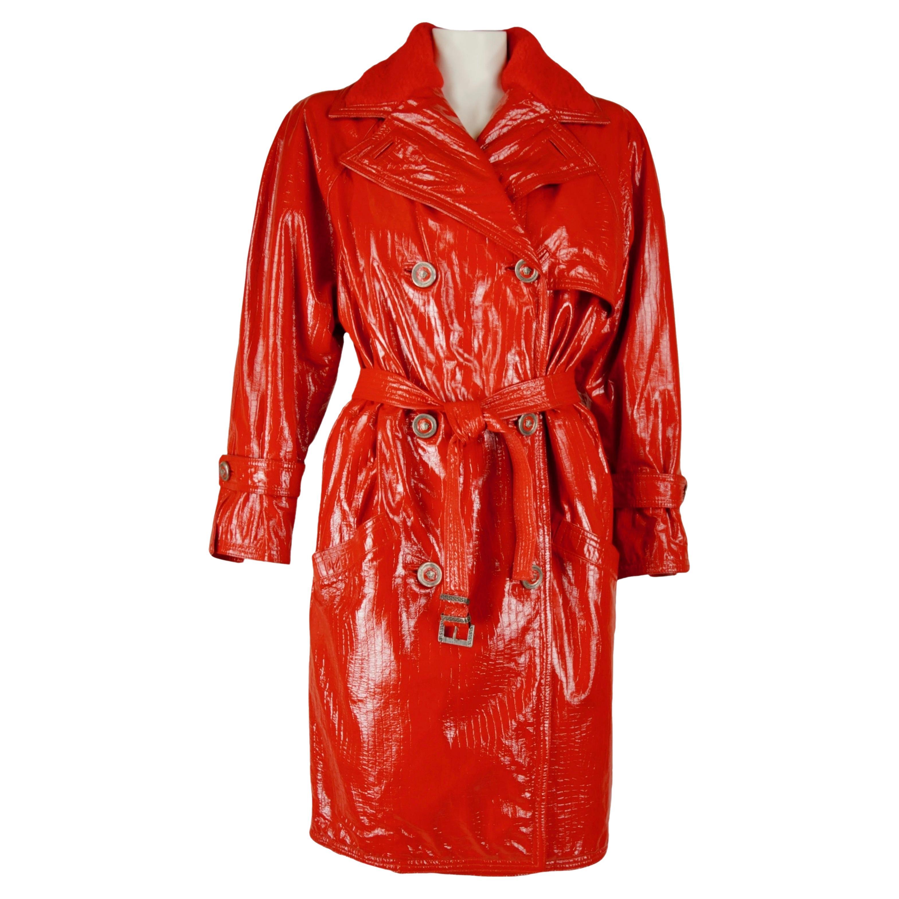 1992 F/W Gianni Versace Runway Coat at 1stDibs