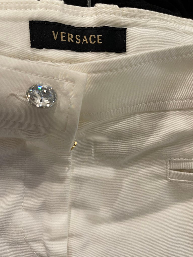 Gianni Versace Sz 44 / 8 Spring Summer 2005 White Rhinestone Bermuda ...