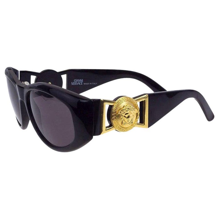Gianni Versace Vintage Mod 424 Sunglasses For Sale at 1stDibs
