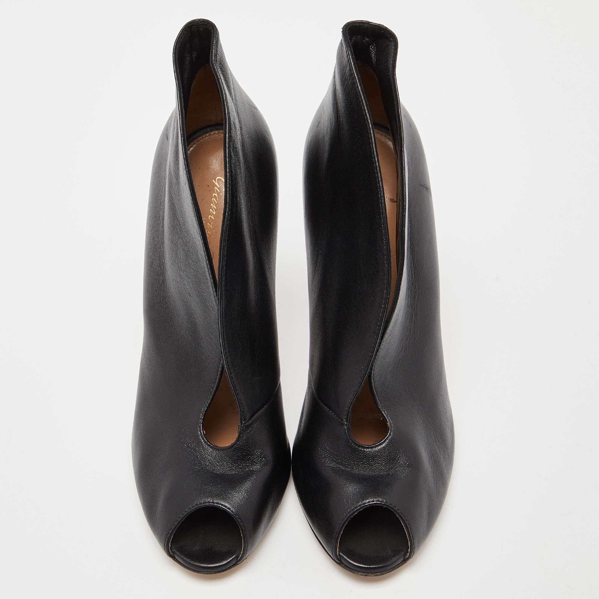 Gianvito Rossi Black Leather Vamp Peep Toe Booties Size 38 For Sale at ...
