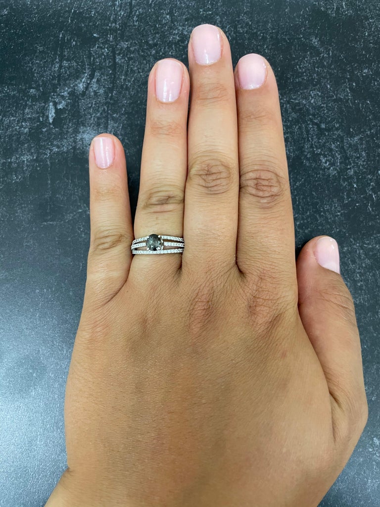 GIC Certified Round Alexandrite Color Change Diamond Triple Shank ...