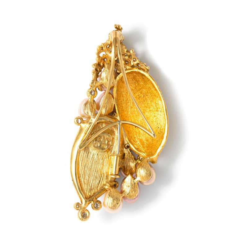 Gilbert Albert Gold Pendant Brooch at 1stDibs