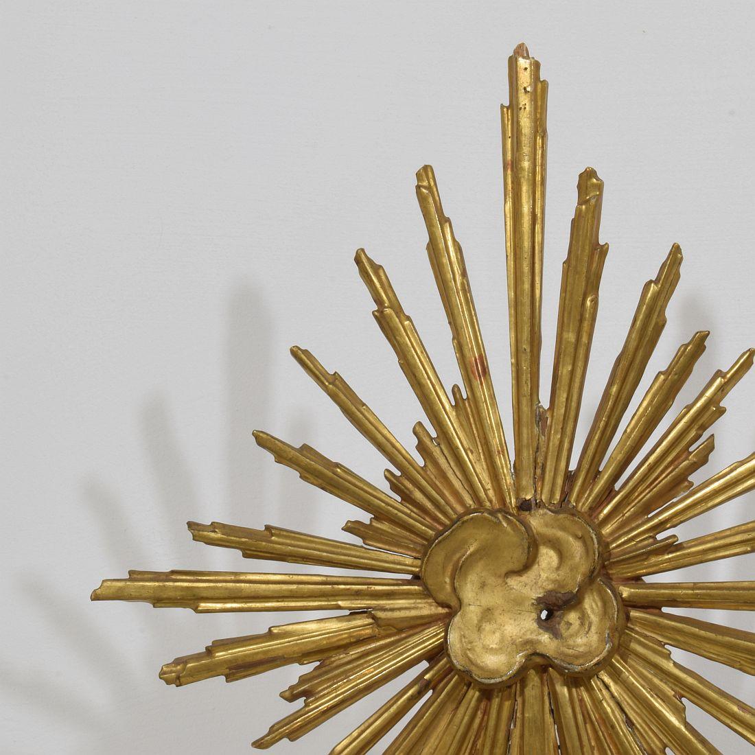 Gilded 18th Century Italian Baroque Carved Wooden Sun For Sale at ...