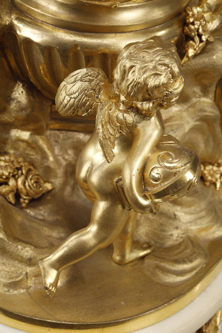 Gilded Bronze Clock "Venus and Cupid" in the Louis XVI Style at 1stDibs