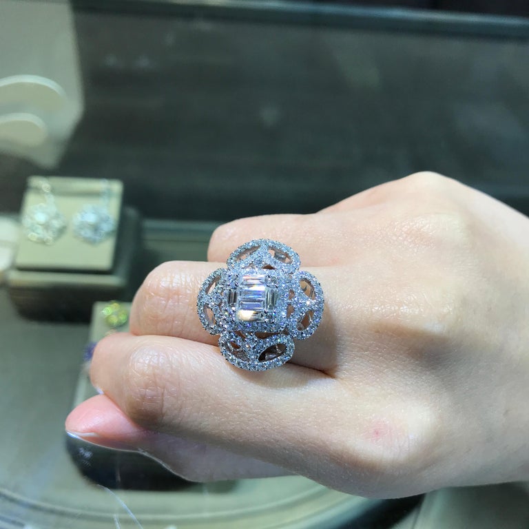 GILIN, Lili Magic 18 Karat White Gold 1.92 Carat Diamond Cocktail Ring ...