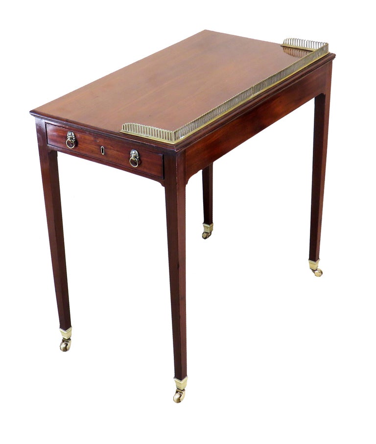 Gillows Georgian Mahogany Ladies Writing Table at 1stDibs