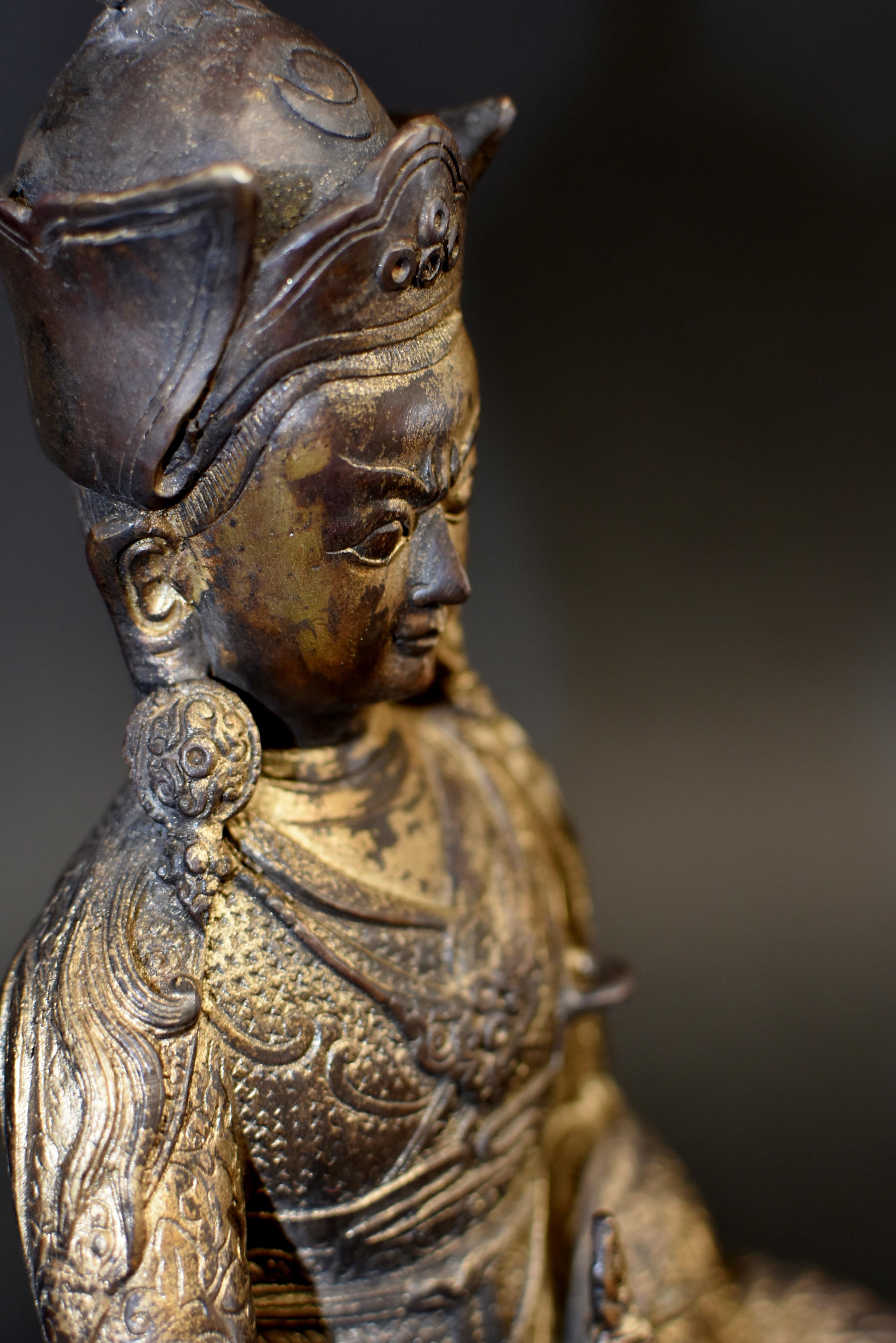 Gilt Copper Tibetan Statue of Teacher Padma Sambhav For Sale at 1stDibs