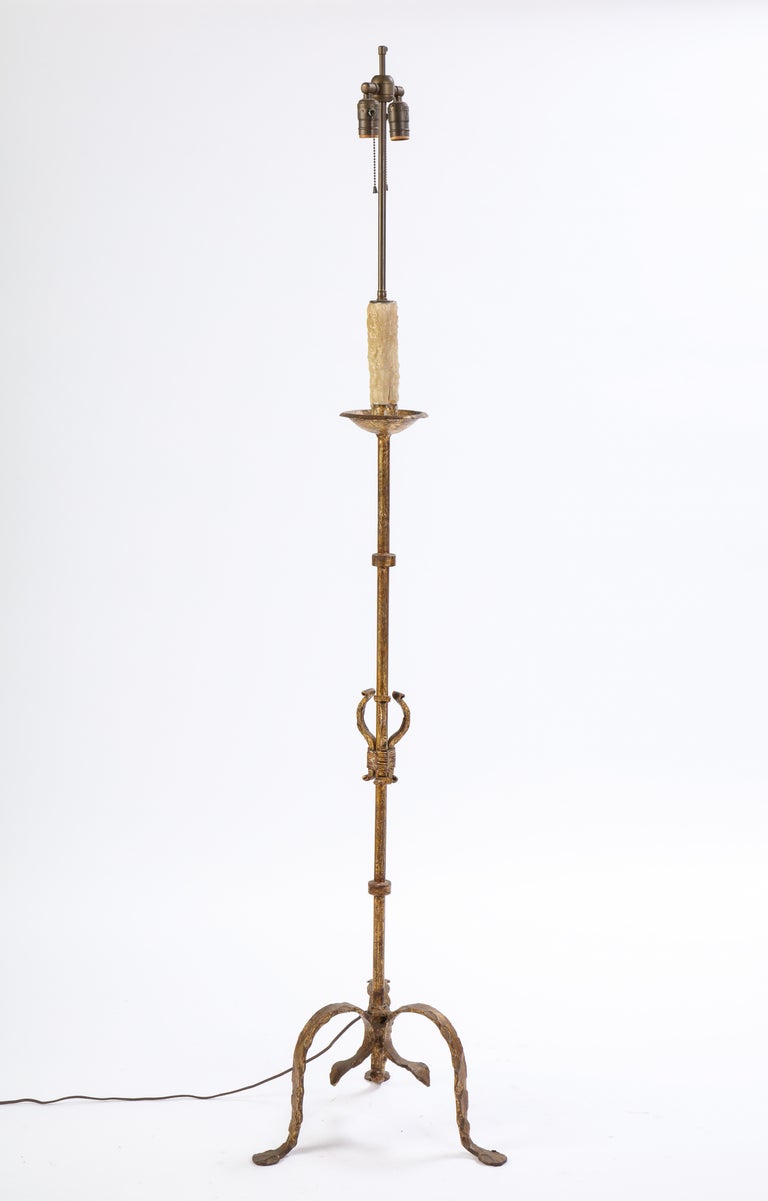 Gilt Wrought-Iron Floor Lamp with Three Legs, Modern For Sale at 1stDibs