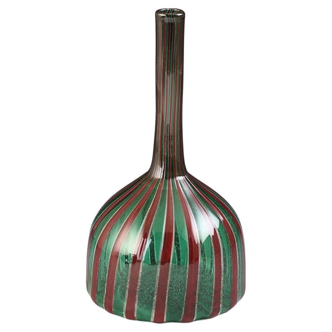 Gio Ponti for VENINI ITALIAN ART GLASS VASE C.1955 For Sale at 1stDibs