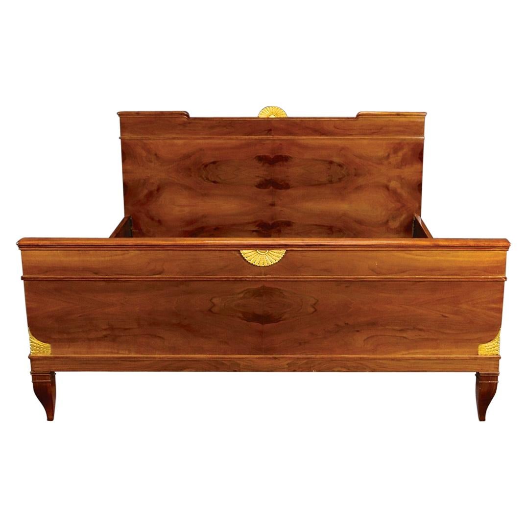 1940s Beds and Bed Frames - 24 For Sale at 1stdibs