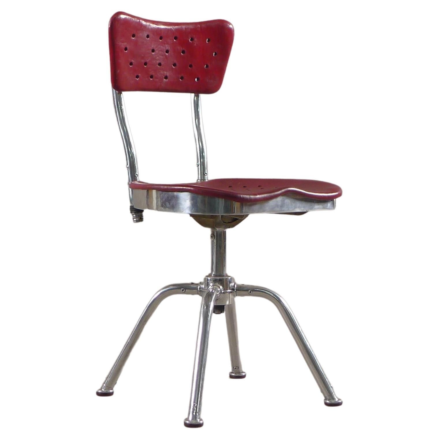 ERNEST RACE NEPTUNE CHAIR at 1stDibs