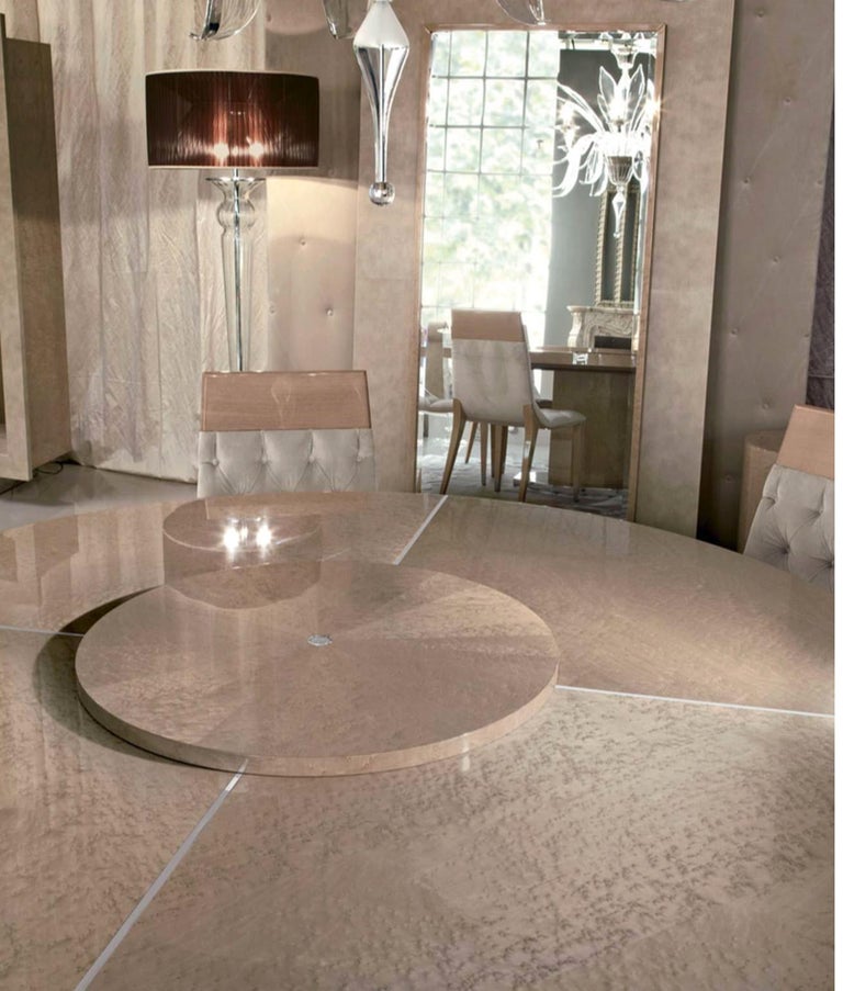 Giorgio Collection Champagne Bird's-Eye Maple Round Dining Table in ...