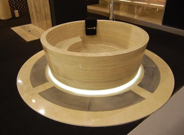 Giovannozzi Home, Bathtub "Round", Monoblock Roman Travertine, Italy ...