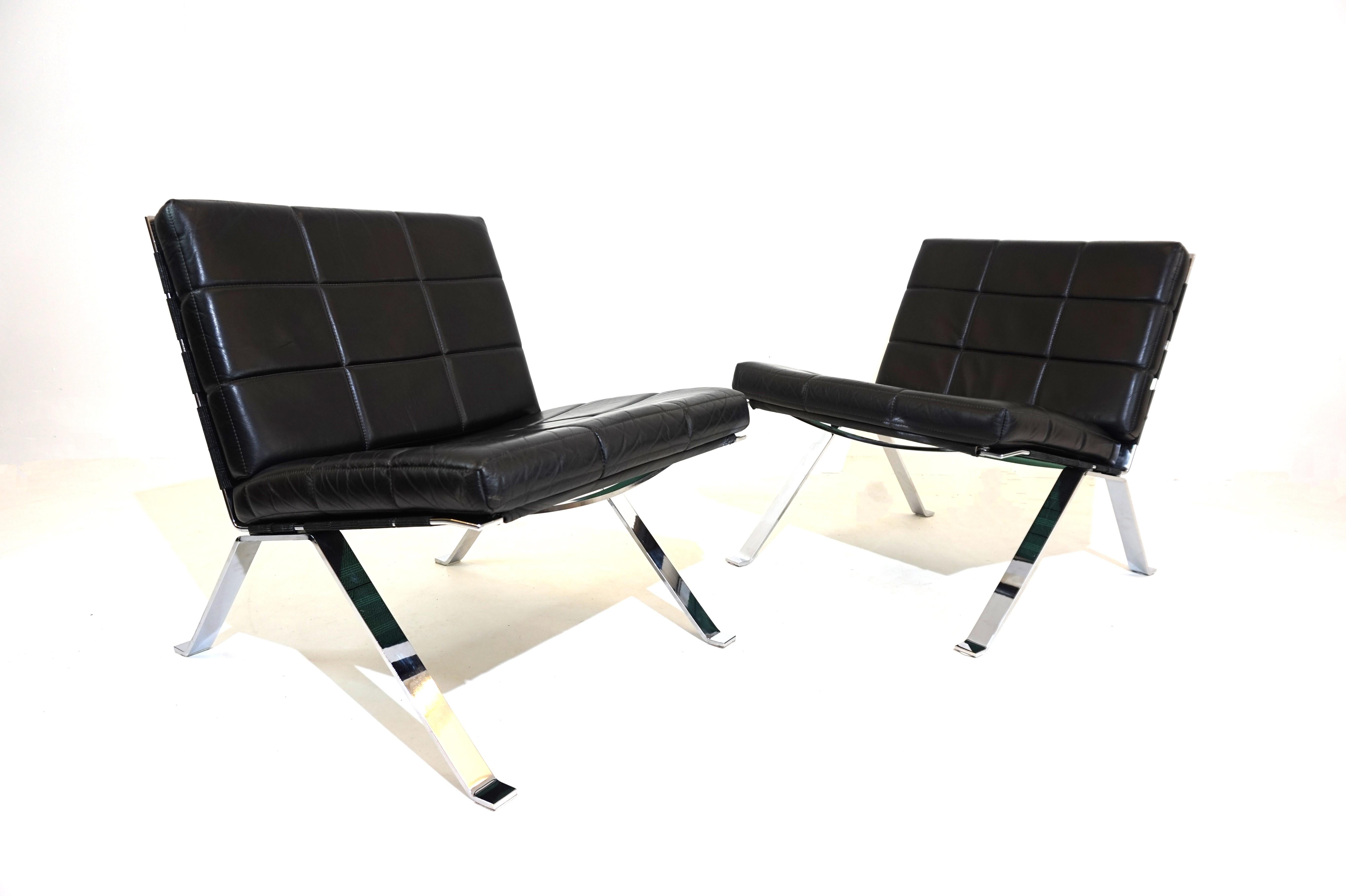 Girsberger 1600 set of 2 leather lounge chairs by Wilhelm Girsberger ...
