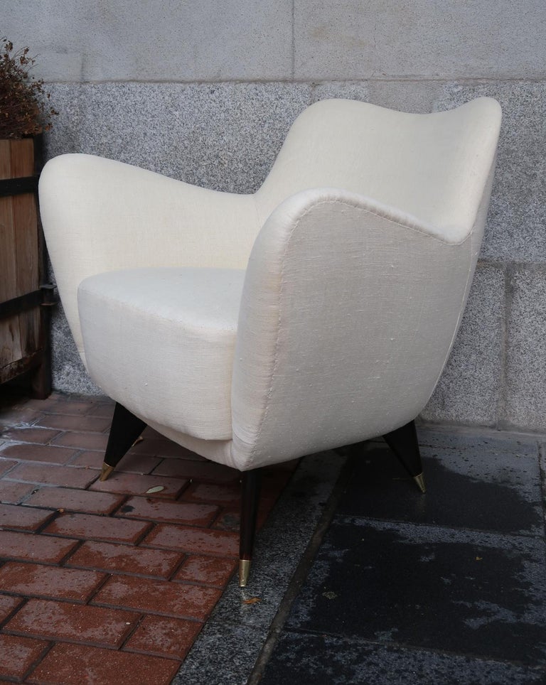 Giulia Veronesi, mod. Perla Wood Legs and White Linen Midcentury ...