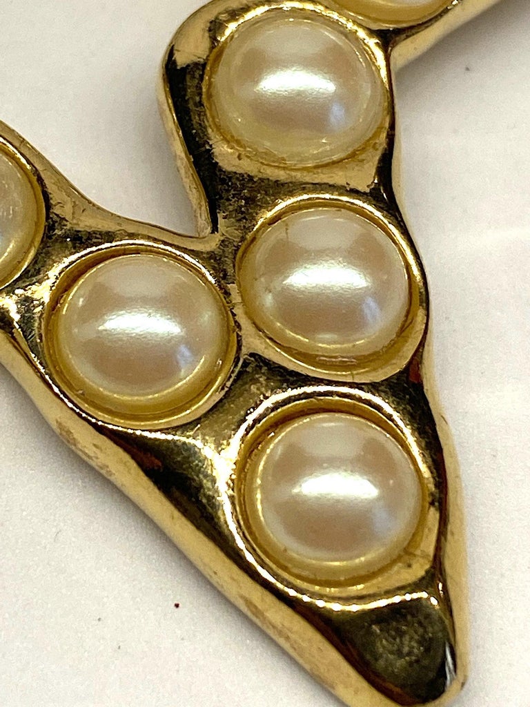 Givenchy 1980s Large Gold and Pearl Cabochon Star Pin at 1stDibs