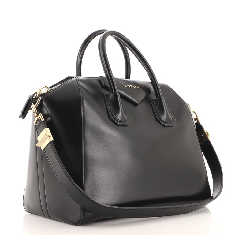 Givenchy Antigona Bag Glazed Leather Medium For Sale at 1stDibs