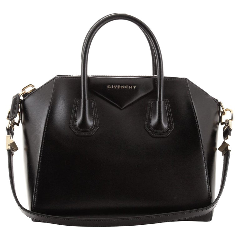 Sac Givenchy Antigona en cuir glacé, petit modèle - En vente sur 1stDibs